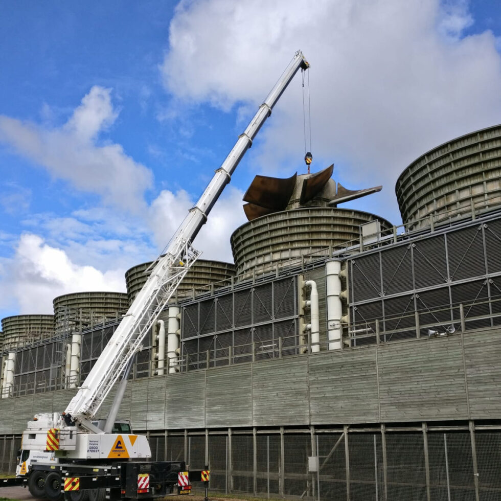 Refurbishment of Cooling Towers at Didcot Power Station - SPX Cooling - Europe, Middle East and ...